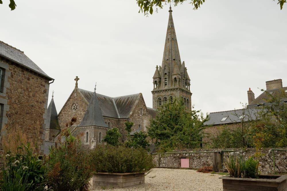 Entdecke die schönsten Dörfer der Bretagne (mit Karte)